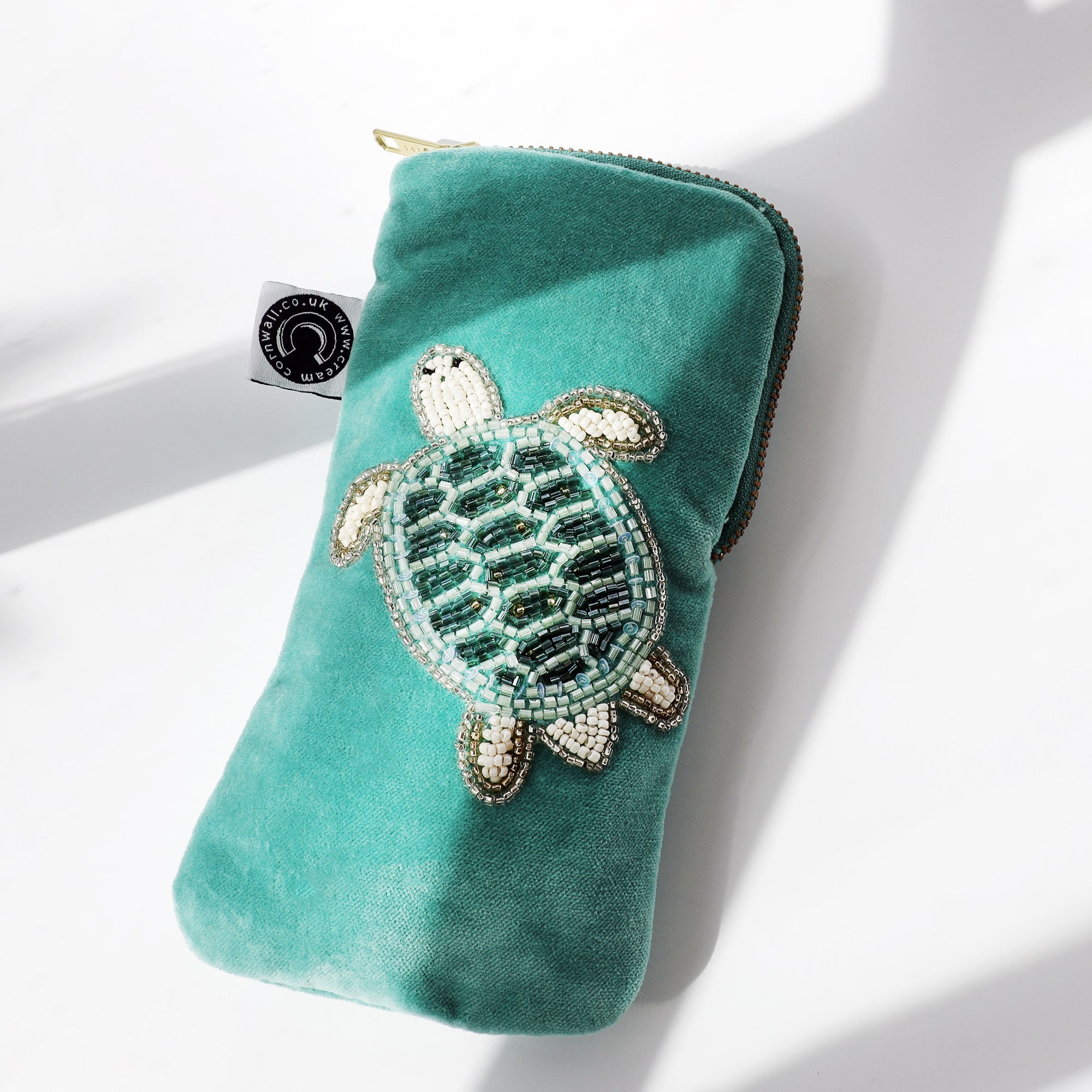 Luxury Coastal Velvet Beaded Turtle Glasses Case | Cream Cornwall